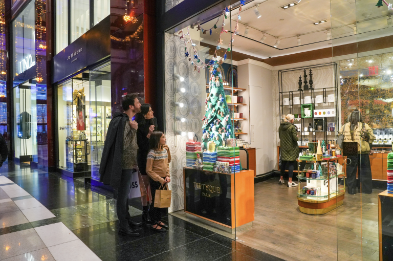 Holiday Under The Stars - The Shops at Columbus Circle